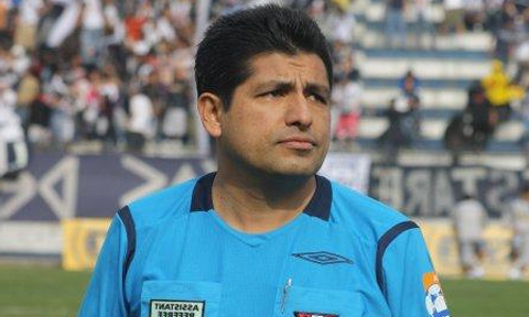Wiston Reátegui se despide del arbitraje en el Perú - Costa Rica