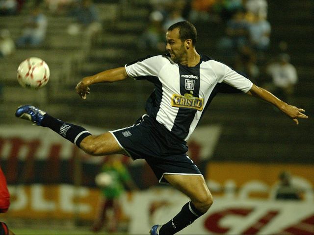 Roberto Silva es una posibilidad para reforzar ataque de Alianza Lima