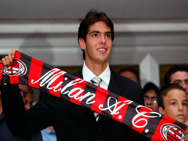 AC Milán oficializó hoy la vuelta de Kaká por dos temporadas [VIDEO]