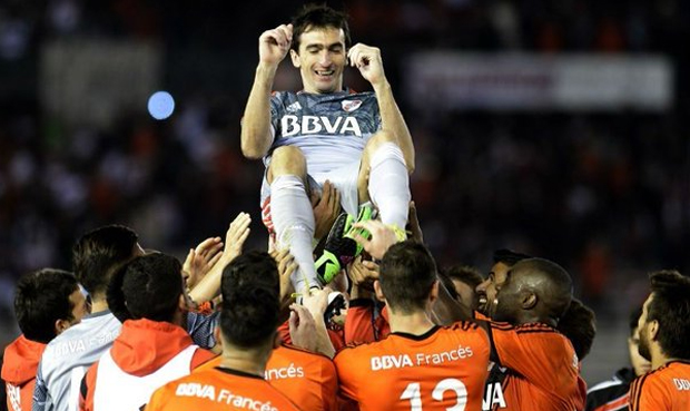 River Plate: Marcelo Barovero y su emotiva despedida del Monumental | VIDEO