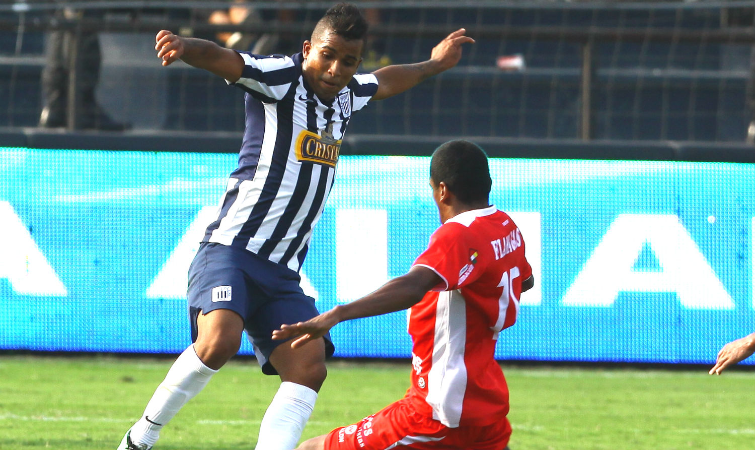 Alianza Lima: ¿Junior Ponce regresa a Matute en el 2017?