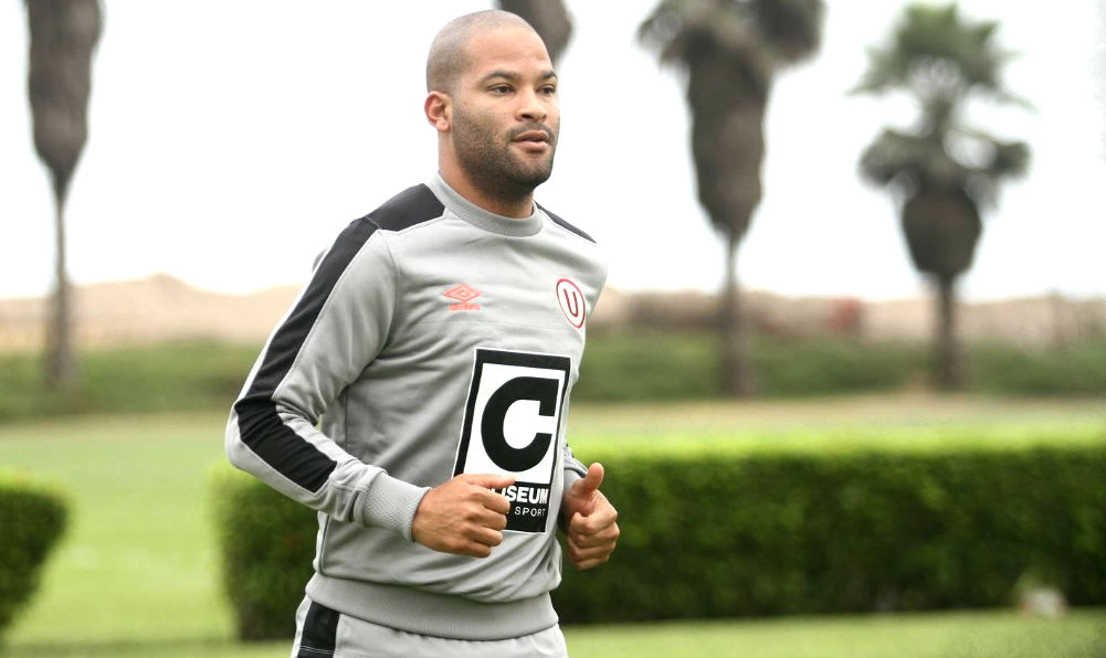 Alberto Rodríguez confirma su permanencia en Universitario de Deportes