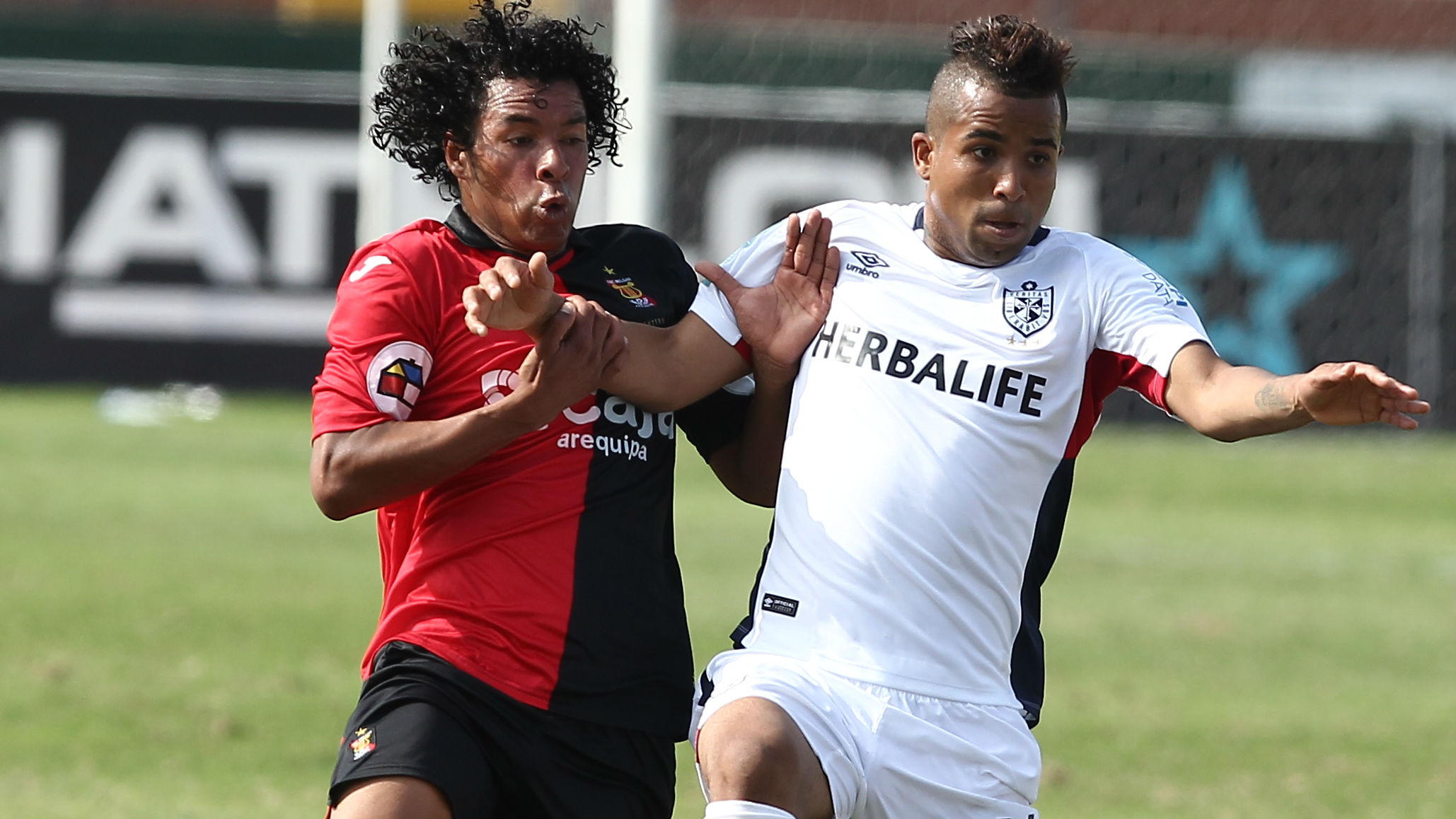 Universitario tiene todo listo para fichar a Junior Ponce