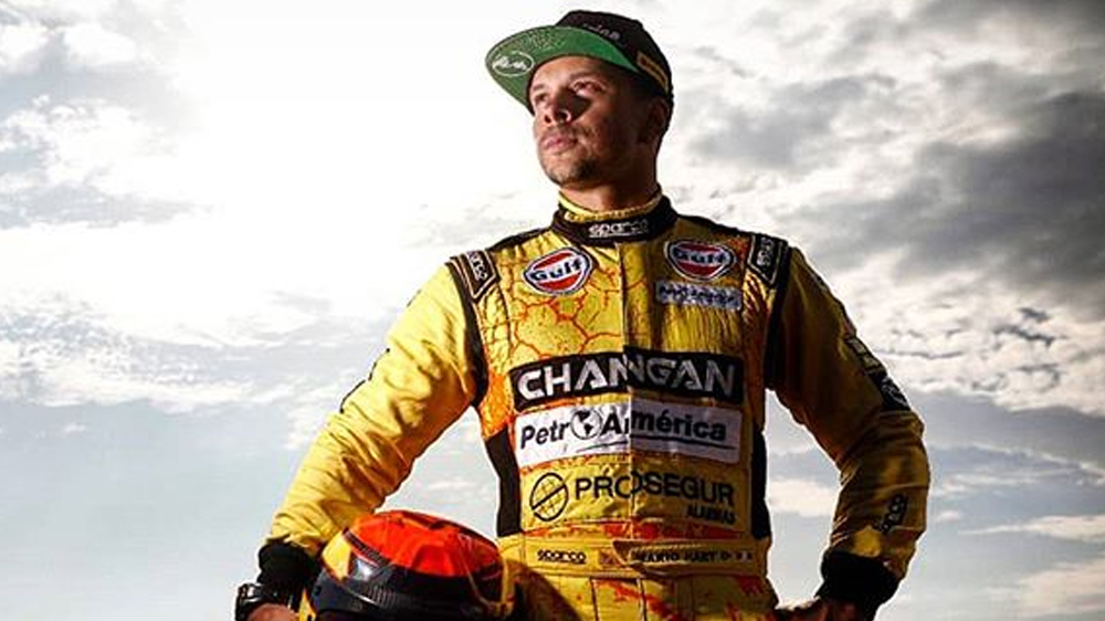 Federación Internacional del Automóvil premiará a piloto Mario Hart