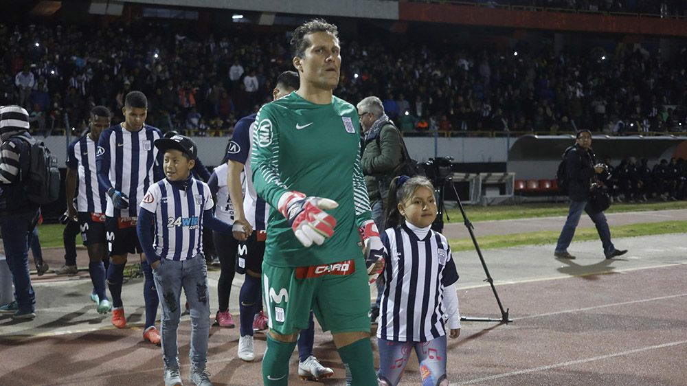 ¿Claudio Pizarro merece un partido de despedida en la selección peruana? esto opina Leao Butrón