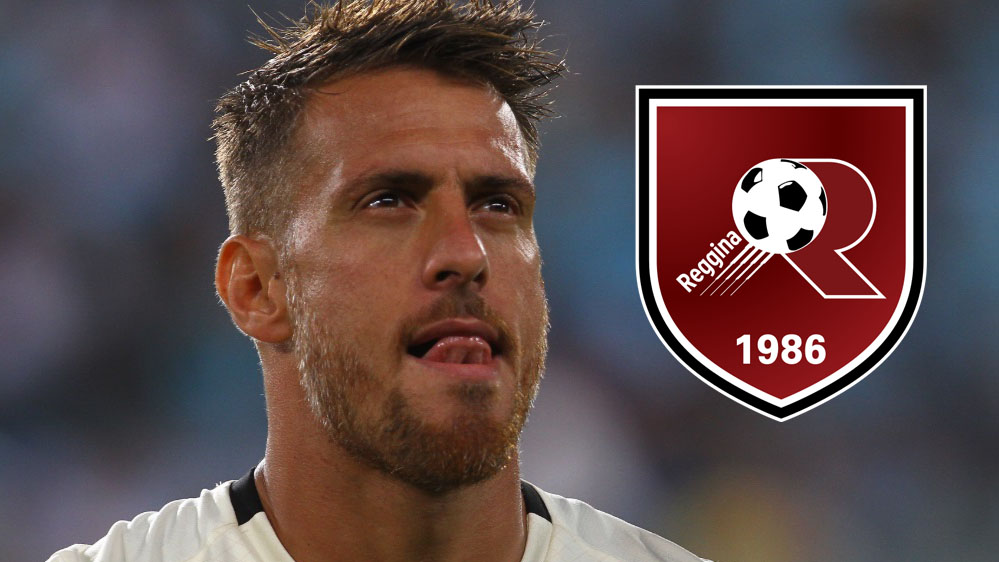 Reggina anuncia en video el fichaje de Germán Denis, ex Universitario