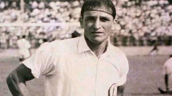 Lolo Fernández y la historia del uso de la redecilla negra en la cabeza ...