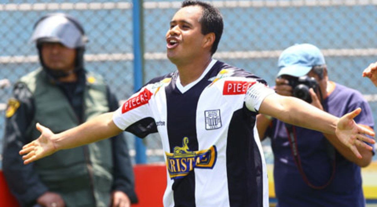 Henry Quinteros: "No salía cuando firmé por Cristal como si hubiera ...