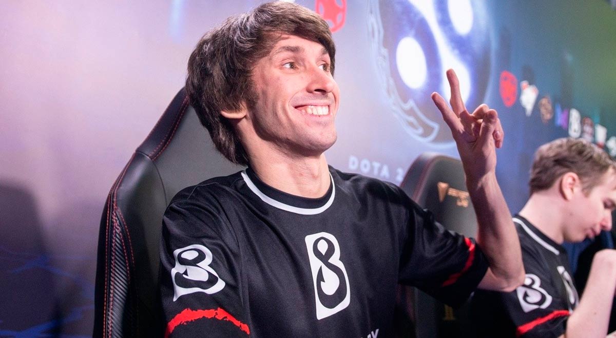 Dendi: "si mi equipo requiere que cambie de rol, con mucho gusto lo haré"