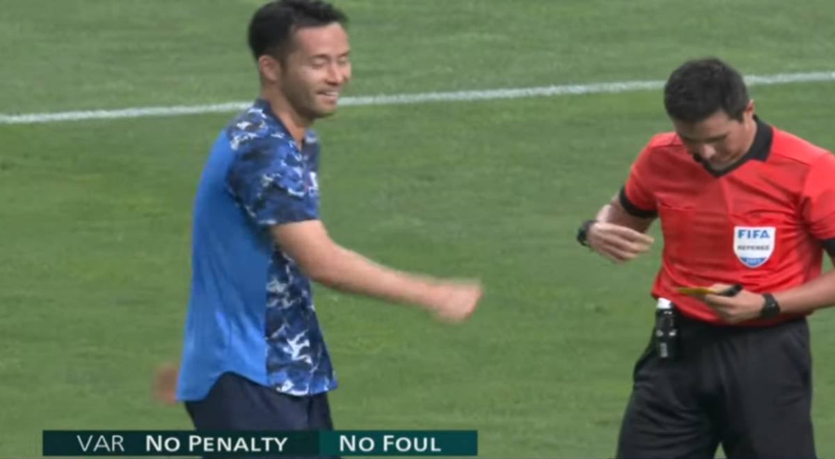 Árbitro peruano Kevin Ortega cobró penal pero VAR hizo rectificar su ...