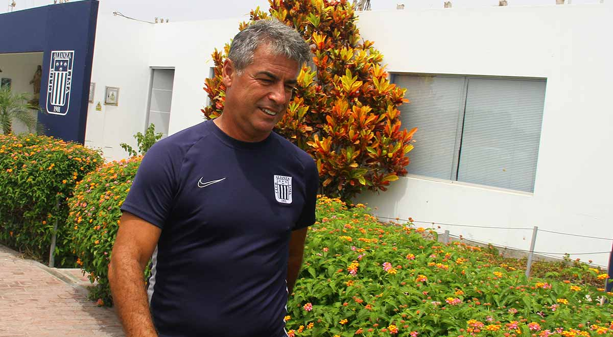 Pablo Bengoechea y su cálida respuesta a Alianza Lima por el saludo de ...